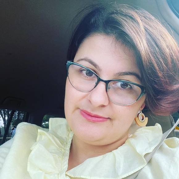 Ida's Closet (@resilda) | Poshmark